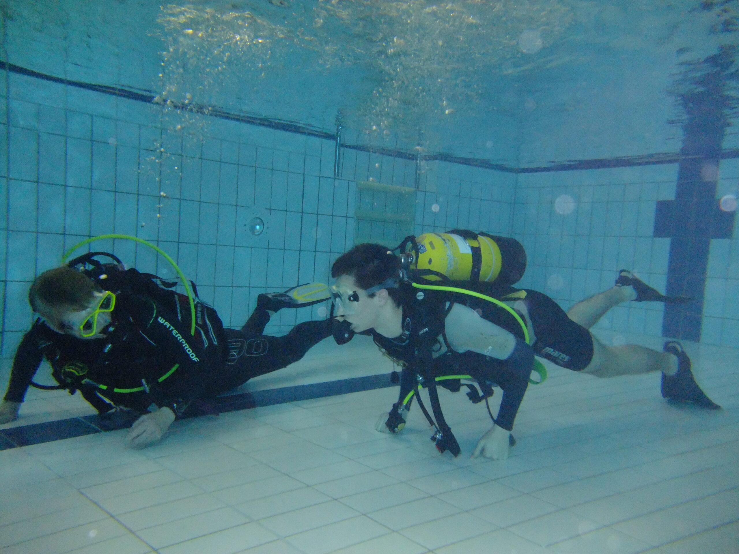 Try scuba diving - Leicestershire Scouts Sub-Aqua Unit